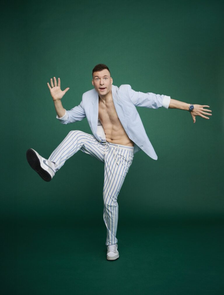 Simon Talbot - Ekstra Extra - Comedy Tour